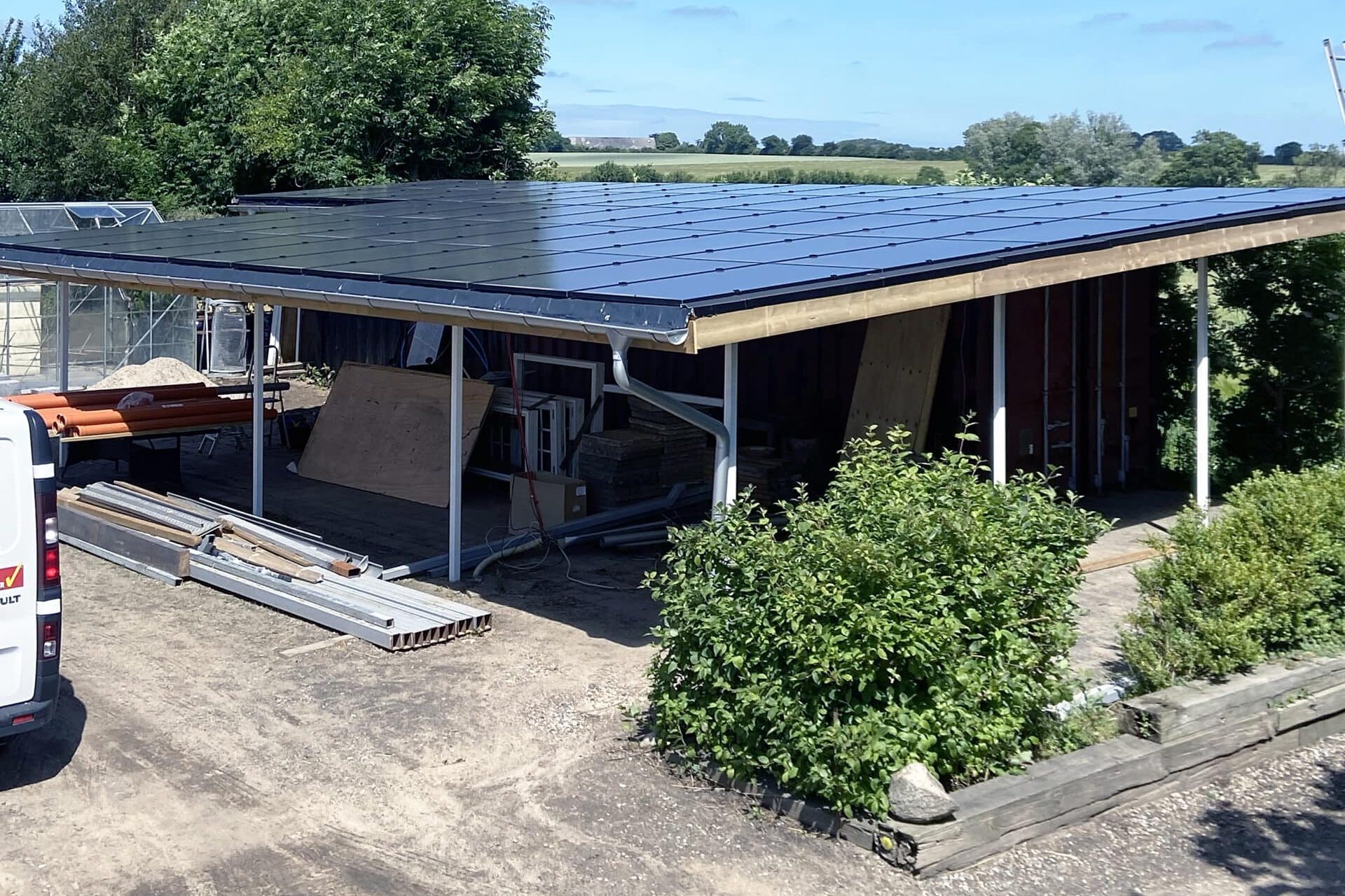 Carporte med solceller - Risskov Teknik & Solar